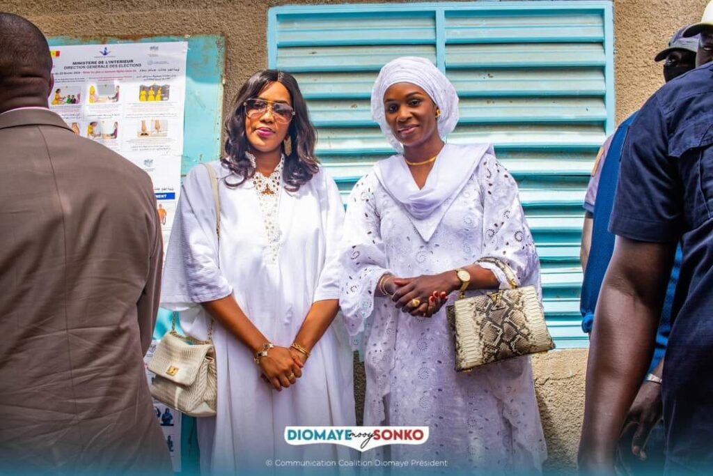 Sénégal : le nouveau président a deux femmes, qui sera la ‘first lady ...